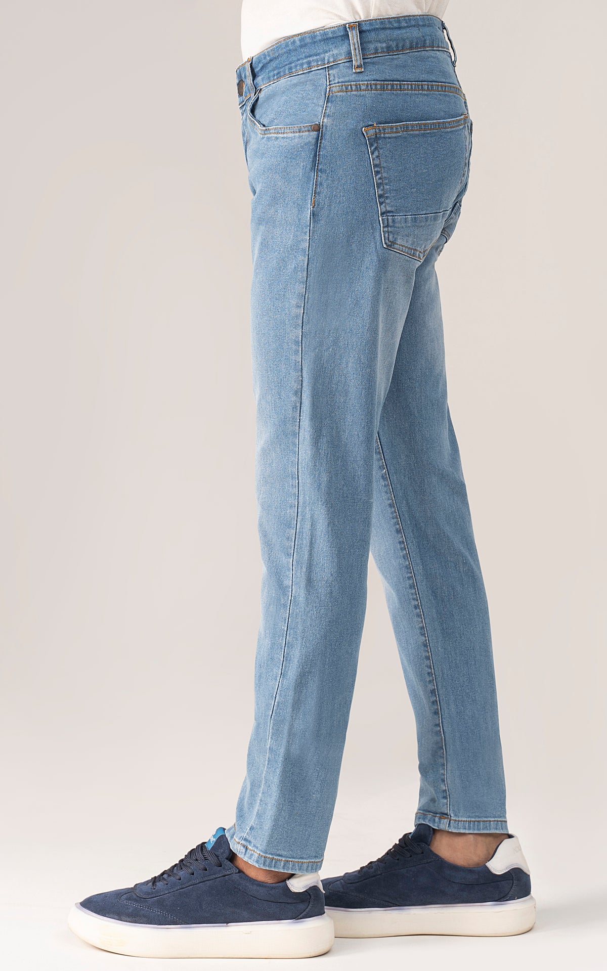 Shop JEANS SLIM FIT LIGHT BLUE For Men Online